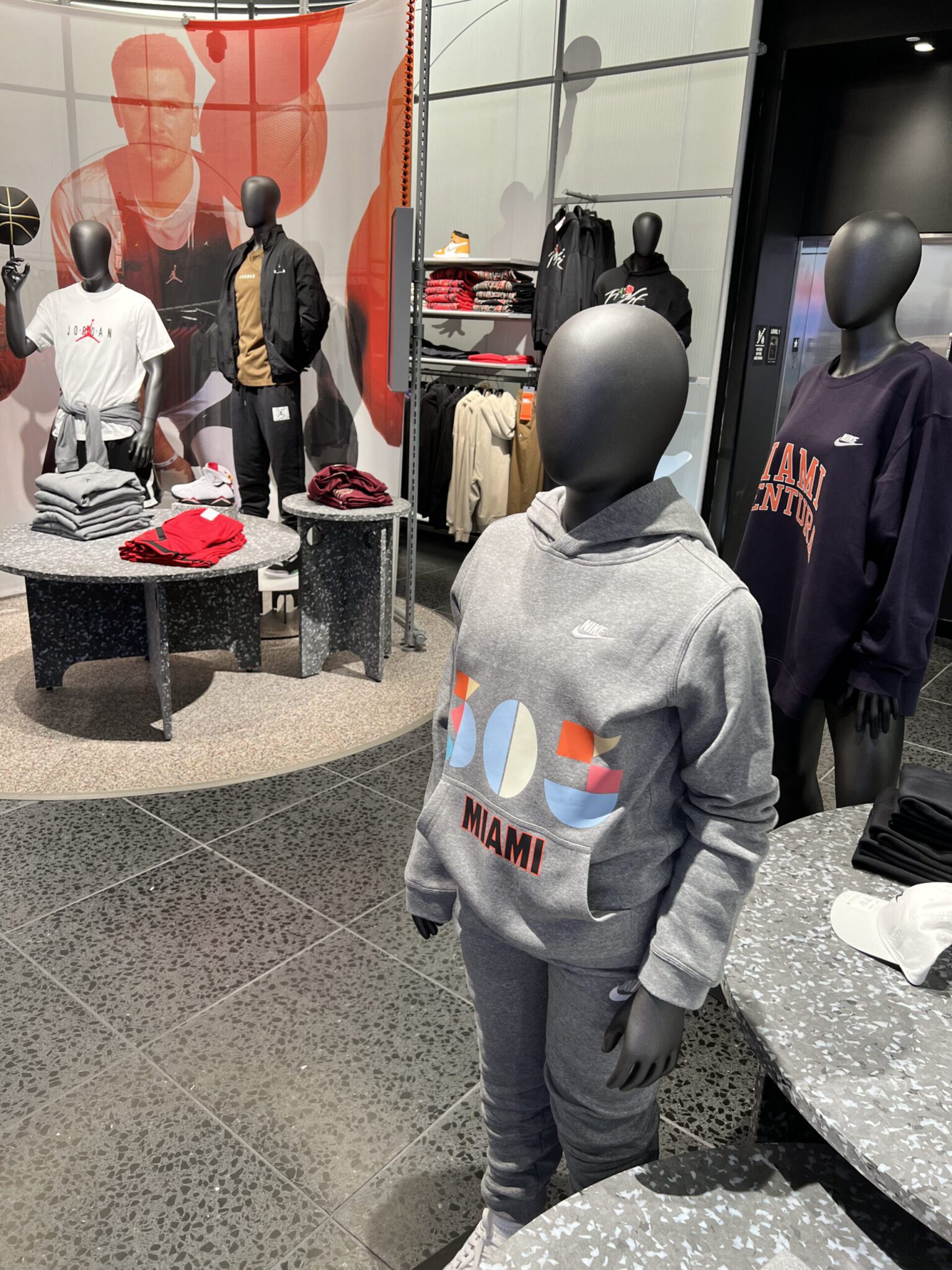 A visit to Nike's first North American RISE store | Zipline. Inc